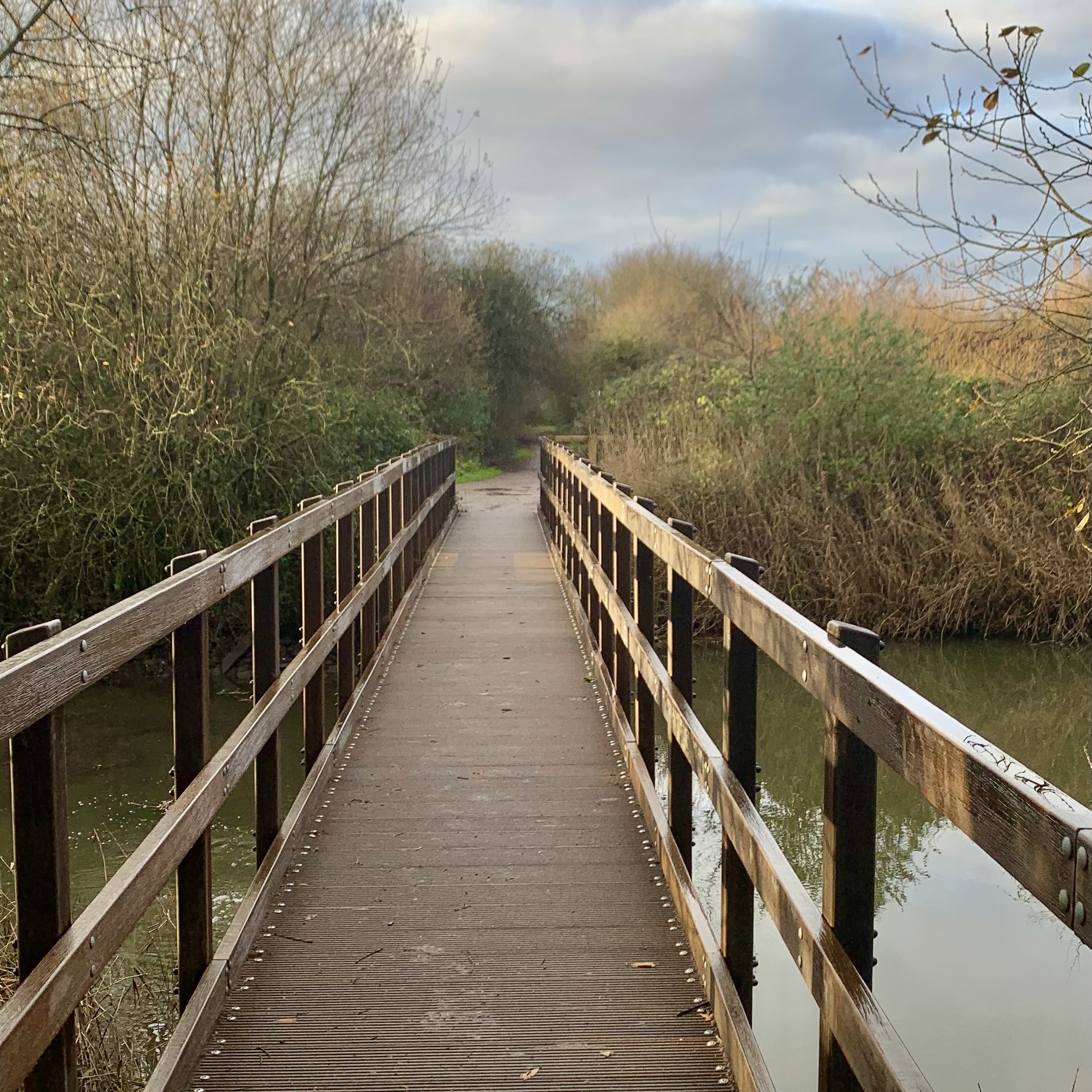 Hendre Lake Cardiff St Mellons | Hendre Lake Cardiff